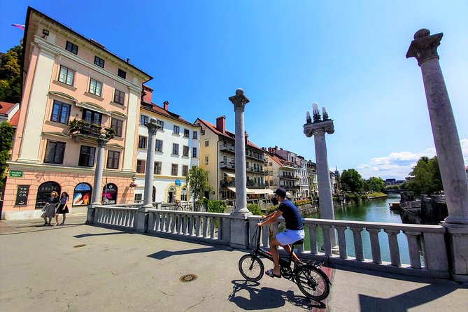 Ljubljana Sightseeing Tour by Electric Bikes - What’s Included and What’s Not
