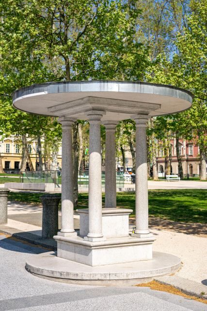 Ljubljana: UNESCO cultural heritage tour - The Itinerary: A Walk Through Ljubljana’s Architectural Marvels