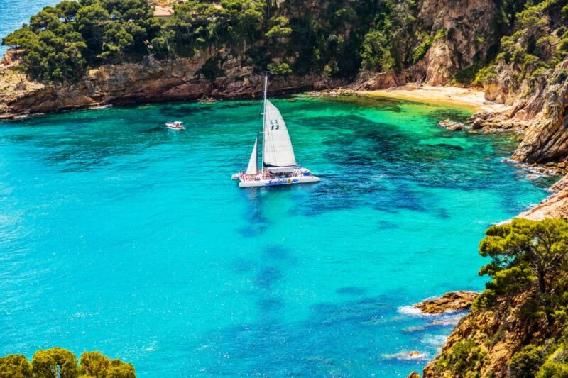 Lloret de Mar: Catamaran Sailing Cruise with BBQ and Drinks - The Atmosphere: Relaxed or Festive?