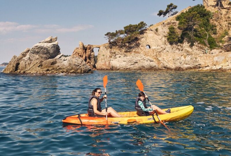 Lloret de Mar: Costa Brava Kayak Tour and Swimming - Practical Considerations and Tips