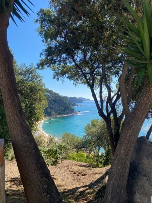 Lloret de Mar: Guided Sightseeing Tour in a 4x4 Vehicle - An Honest Look at the Tour Itself