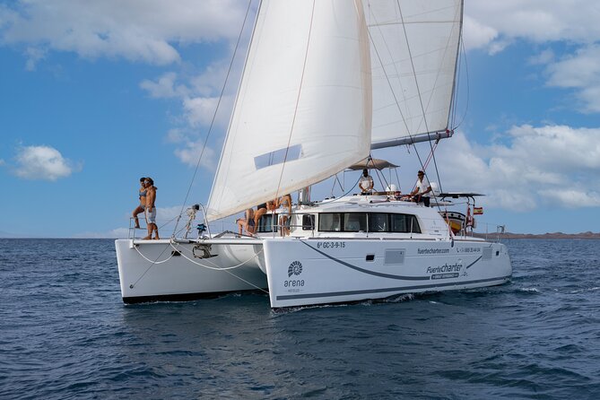 Lobos Island Half-Day Sailing Tour With Lunch - Activities on Lobos Island