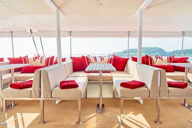 Lobster Yacht Phuket - Who Is This Tour Best Suited For?