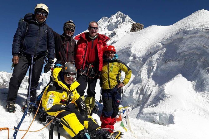 Lobuche Peak Climbing on 21 Days - The Itinerary: A Day-by-Day Breakdown
