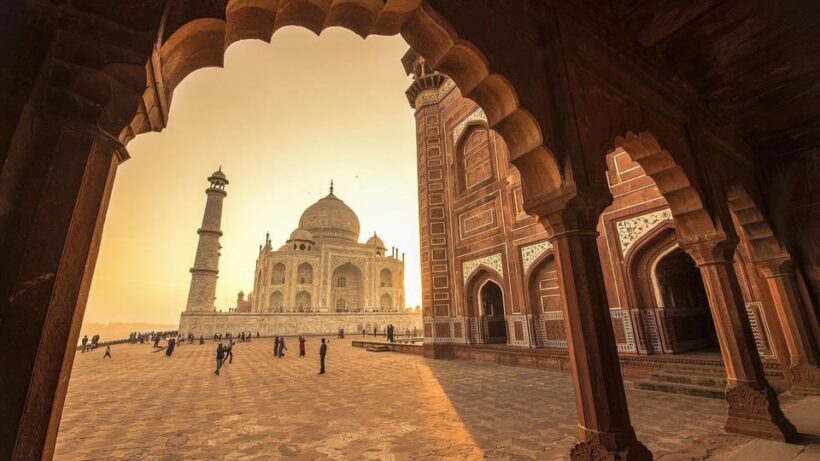 Local Agra: Private Taj Mahal Sunrise & Agra Guided Tour - Key Points