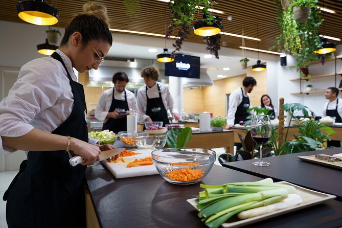 Local Cooking Class in San Sebastian - Key Points