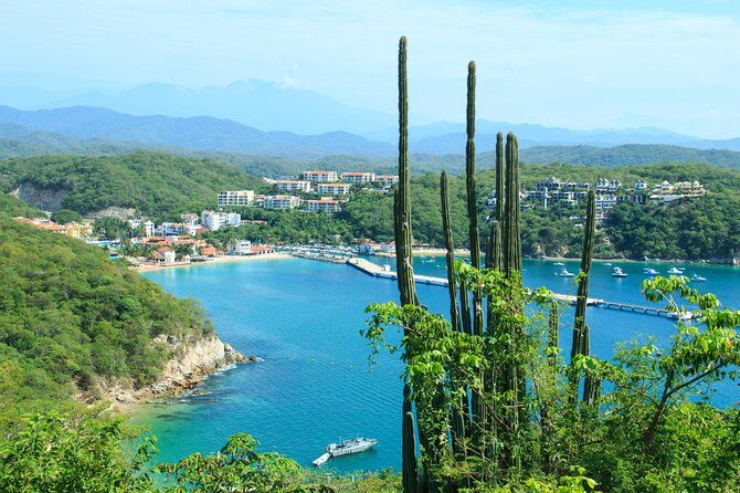 Local Experience Shopping and Sightseeing Tour - What Travelers Say