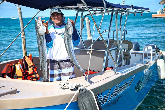 Local Fishing Plus Snorkeling Tour in Isla Mujeres - Logistics and Practical Tips