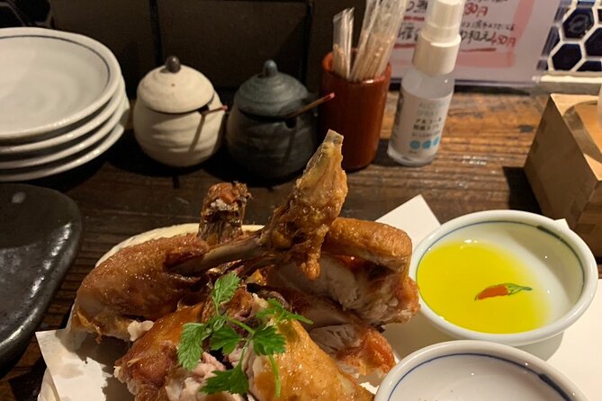Local Izakaya(Japanese Traditional Bar) Hopping in Shinjuku - Savoring the Culinary Delights