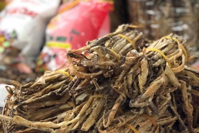 Local Market Tour and Private Cooking Class - Authenticity and Unique Aspects