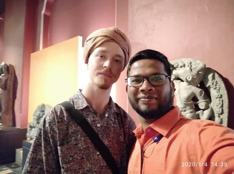 Local Mumbai: A True Insiders Tour - Exploring Mumbai in Style and Substance