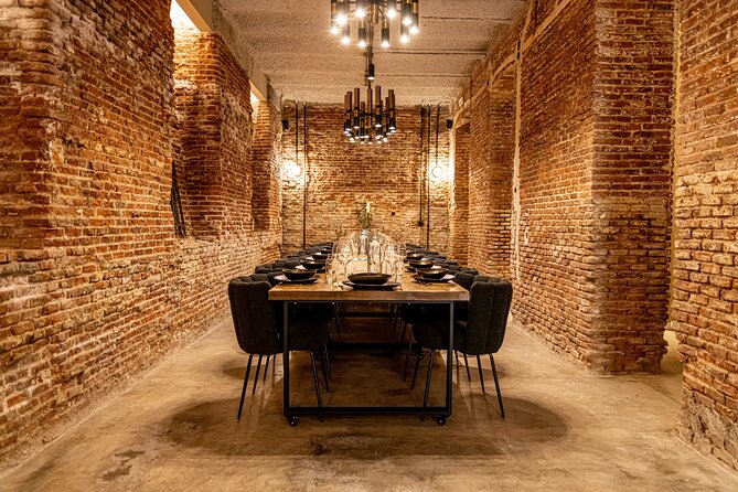 Local Tapas Tour With Private Dinner and Bottomless Wine - Itinerary and Inclusions