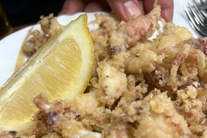 Local Tapas Tour With Private Dinner and Bottomless Wine - Beverages