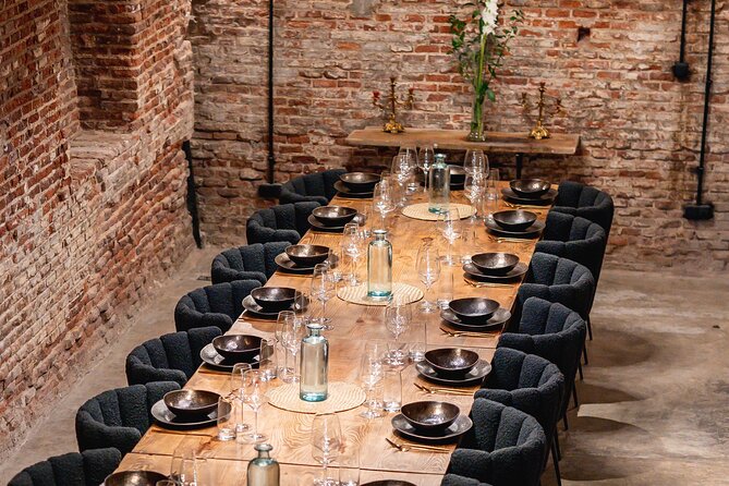 Local Tapas Tour With Private Dinner and Bottomless Wine - Meeting and Accessibility
