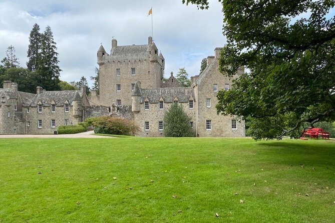 Loch Ness,Cawdor Castle,Inverness,Culloden Battlefield,& More From Invergordon - Tour Overview