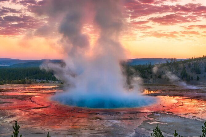 Lodging at Old Faithful-Yellowstone&Grand Teton Small Group 5-Day - The Itinerary in Detail: What You Can Expect