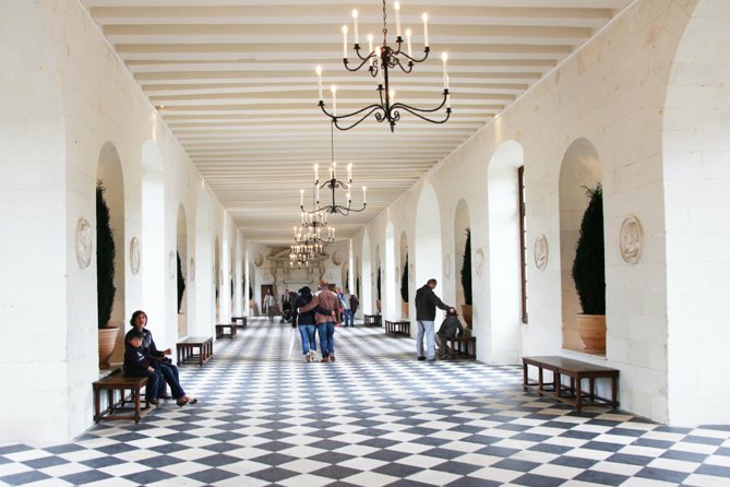 Loire Valley Castles Day Trip from Paris with Wine Tasting - The Sum Up