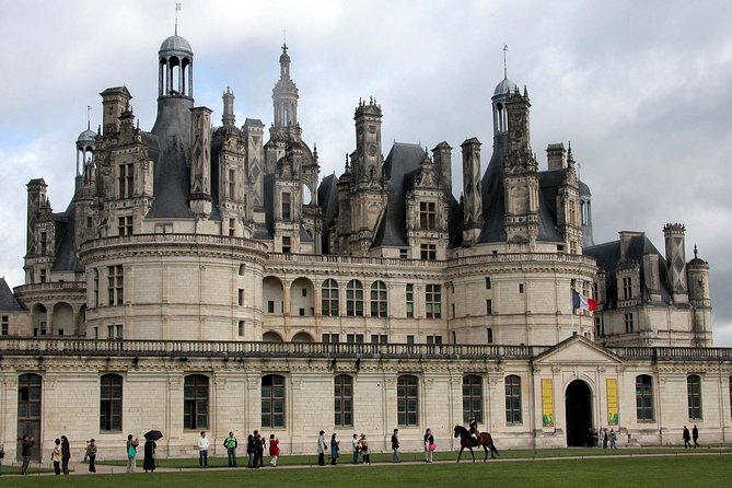 Loire Valley Castles VIP Private Tour: Chambord, Chenonceaux, Amboise - Châteaux Visited: A Closer Look