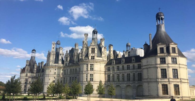 Loire Valley Castles: VIP Private Tour from Paris 3 Castles - Lunch Break: French Flavors on Your Terms