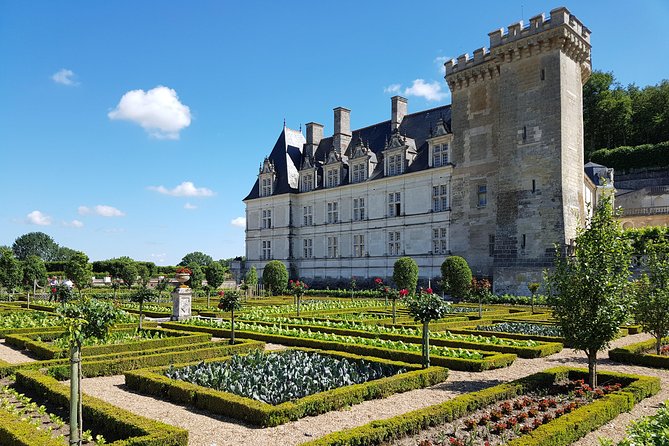 Loire Valley Day From Amboise : Azay Le Rideau, Villandry, Winery - Inclusions and Logistics