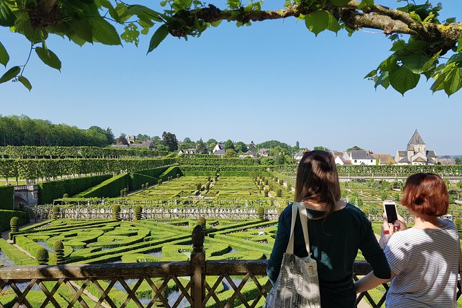 Loire Valley Day From Tours : Azay-Le-Rideau, Villandry, Winery - Meeting and Departure