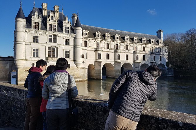Loire Valley Day Tour Chambord and Chenonceau plus Lunch at a Private Castle - The Itinerary in Detail