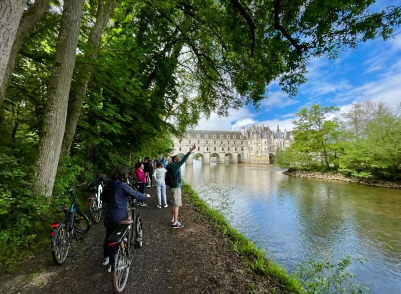 Loire Valley Royal Getaway: E-bike Ride & Stay in a château - Practical Details