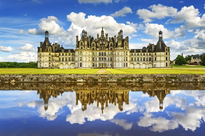 Loire Valley Wine and Castles Small-Group Day Trip from Paris - Exploring the Loire Valley: A Day Trip Worth Your Time