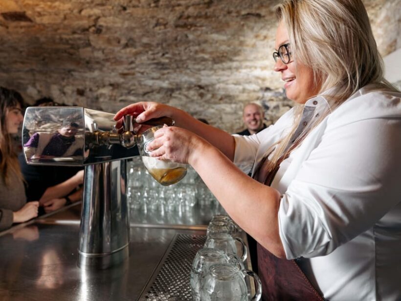 Lokál Pints: The Tricks To Handling Beer like a Czech - Key Points