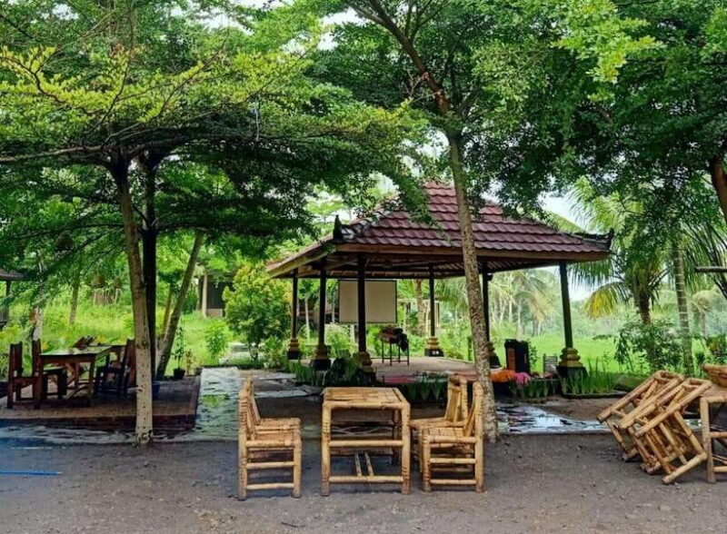 Lombok: Bonjeruk Local Village with Lunch and Workshop - FAQ