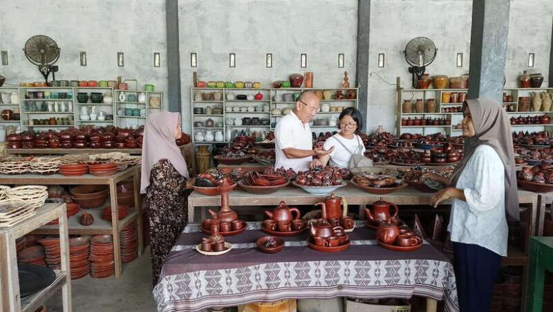 Lombok: Full-Day Tour with Lunch and Hotel Pickup - Transportation, Timing, and What to Expect