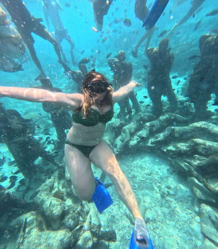 Lombok: Gili Islands Glass Bottom Boat Tour with Snorkeling - The Sum Up