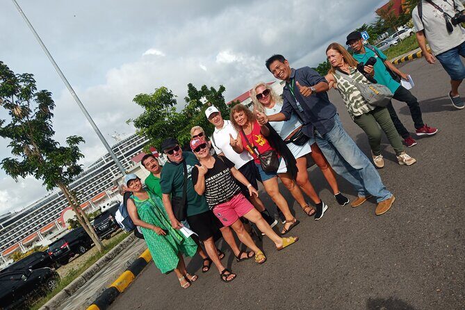 Lombok Guided Tour in Benang Stokel and Kelambu Waterfall Tour - What Makes This Tour Stand Out?