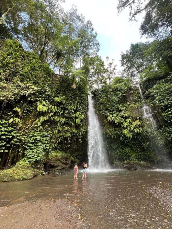 Lombok hidden waterfall, culture and village tour - Key Points