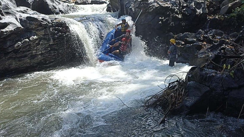 Lombok Rafting : adrenaline & hospitality of Sesaot Village - An Introduction to Lombok Rafting: What to Expect