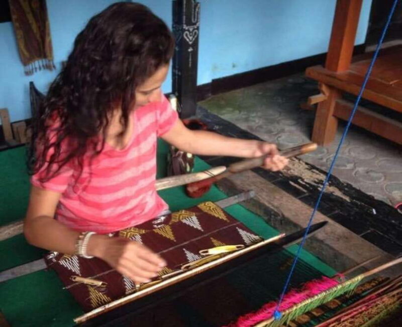 Lombok : Sasak Traditional Tour/Mandalika Tour - Who Will Love This Tour?