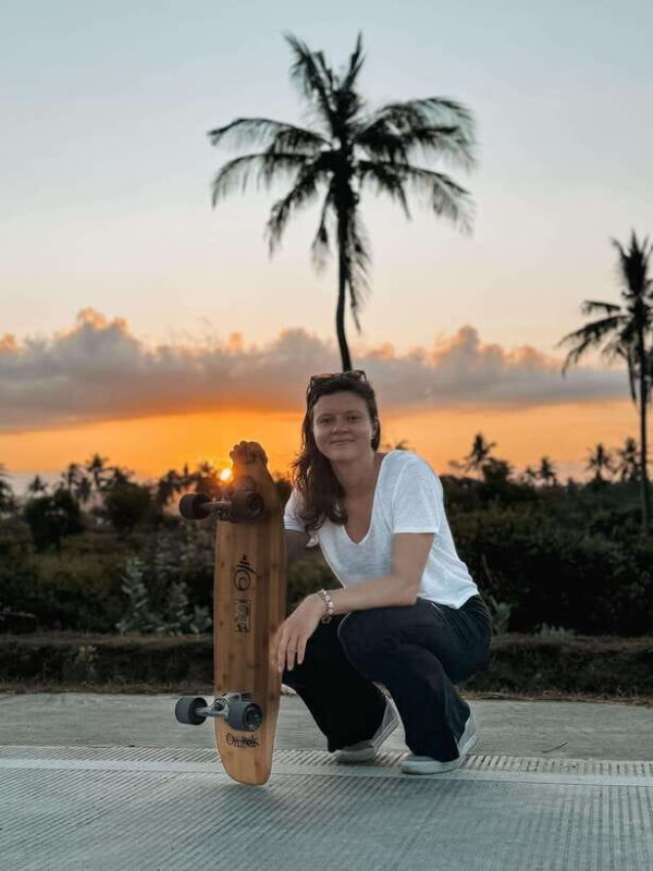Lombok: Surf Skateboarding Lesson with Sunset View - Authenticity and Real Experience