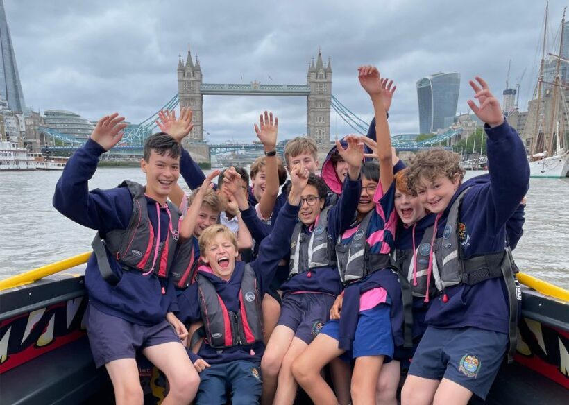London: 40-Minute Thames Beast Jetboat Tour - What You Can Expect from This Thames Jetboat Tour