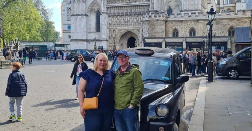 London: 50+ Sights Taxi Tour & Westminster Abbey Entry - The Experience in Detail