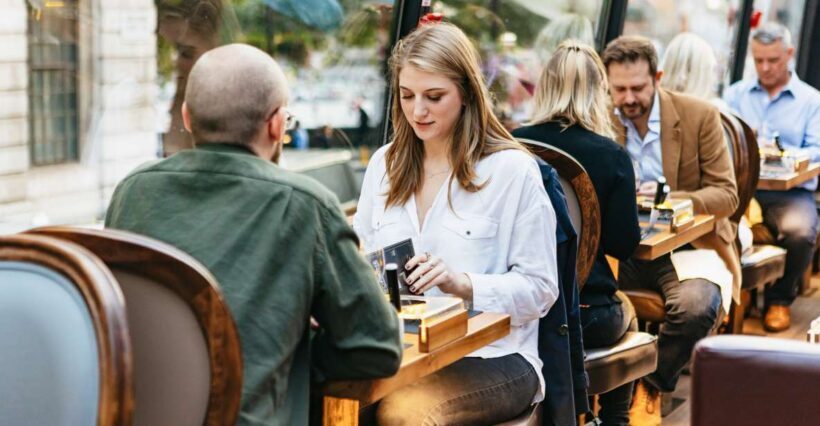 London: 6-Course Luxury Dinner Bus Tour - How the Tour Works: What You Can Expect