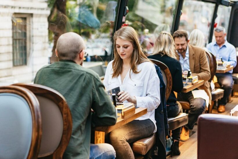 London: 6-Course Luxury Dinner Bus Tour - Who Is This Tour Best For?