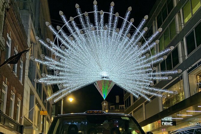 London Bespoke Black Cab Christmas Lights & Sights Private Tour - Highlights of the Experience