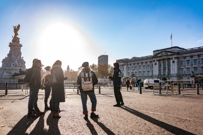 London: Best Landmarks Walking Tour - The Sum Up
