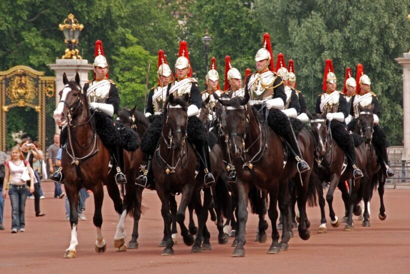 London: Big Ben, Westminster Abbey & Changing of Guard Tour - FAQ