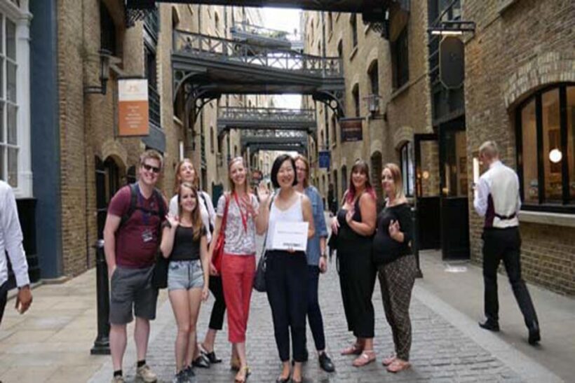 London: Bridget Jones 2.5Hour Walking Tour - FAQs