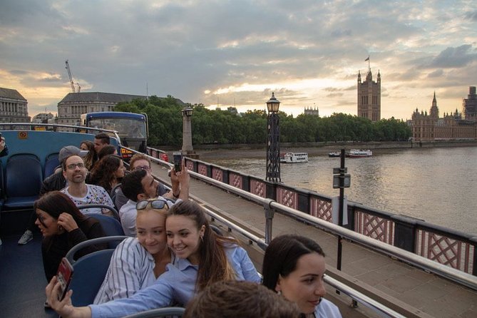 London by Night Tour Review: A Unique Experience - Exploring Iconic Landmarks