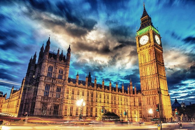 London by Night Tour Review: A Unique Experience - Live Commentary and Audio Guides