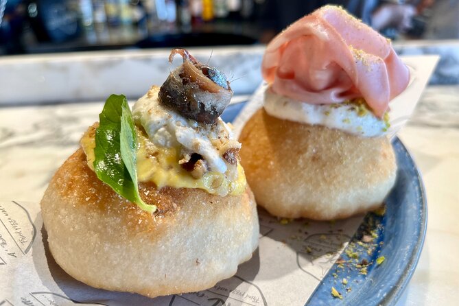London Camden Market Walking Food Tour With Secret Food Tours - Indulging in Unique Culinary Creations
