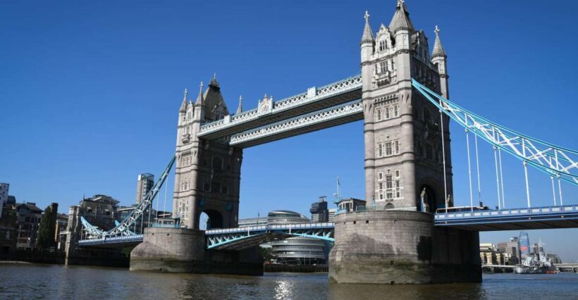 London: Castles & Bridges Southbank Walking Tour - An In-Depth Look at the Tour