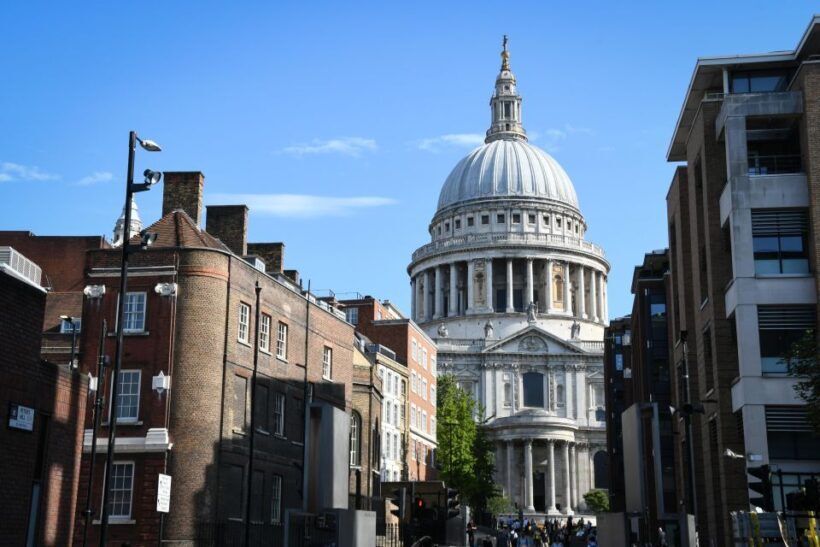 London: Castles & Bridges Southbank Walking Tour - The Sum Up